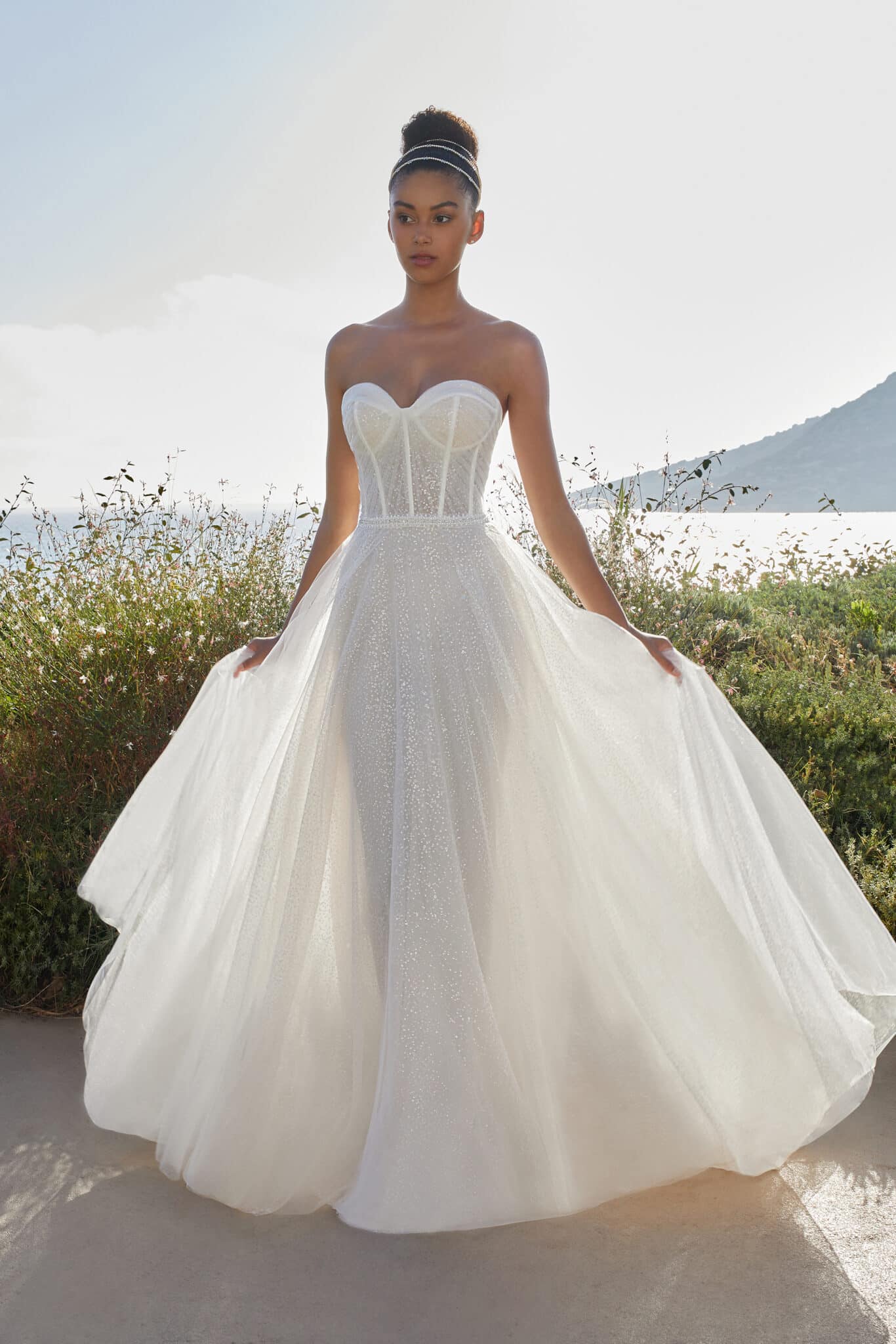 Les plus belles robes de mariée Cosmobella Collection 2023