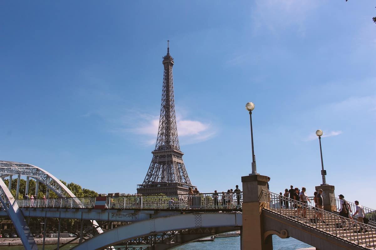 Voyages de noces : Les villes les plus romantiques de France